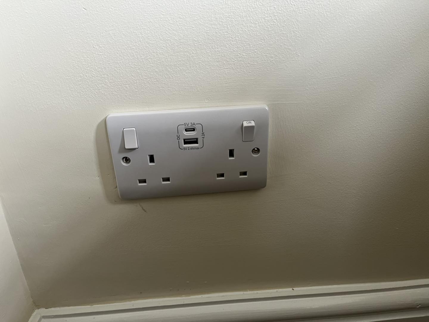 Faceplate replacement Electrician | Fairway Electrical (Bristol) Ltd